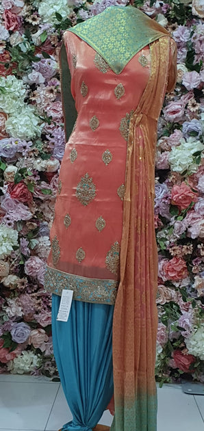 Best Asian Suits for women in UK | Fabeha Outlet – FABEHA OUTLET